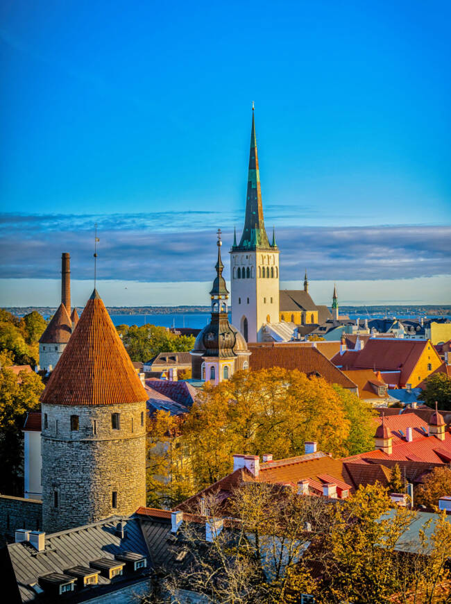 Asiantuntijoiden matka Tallinnaan - KthLiitto